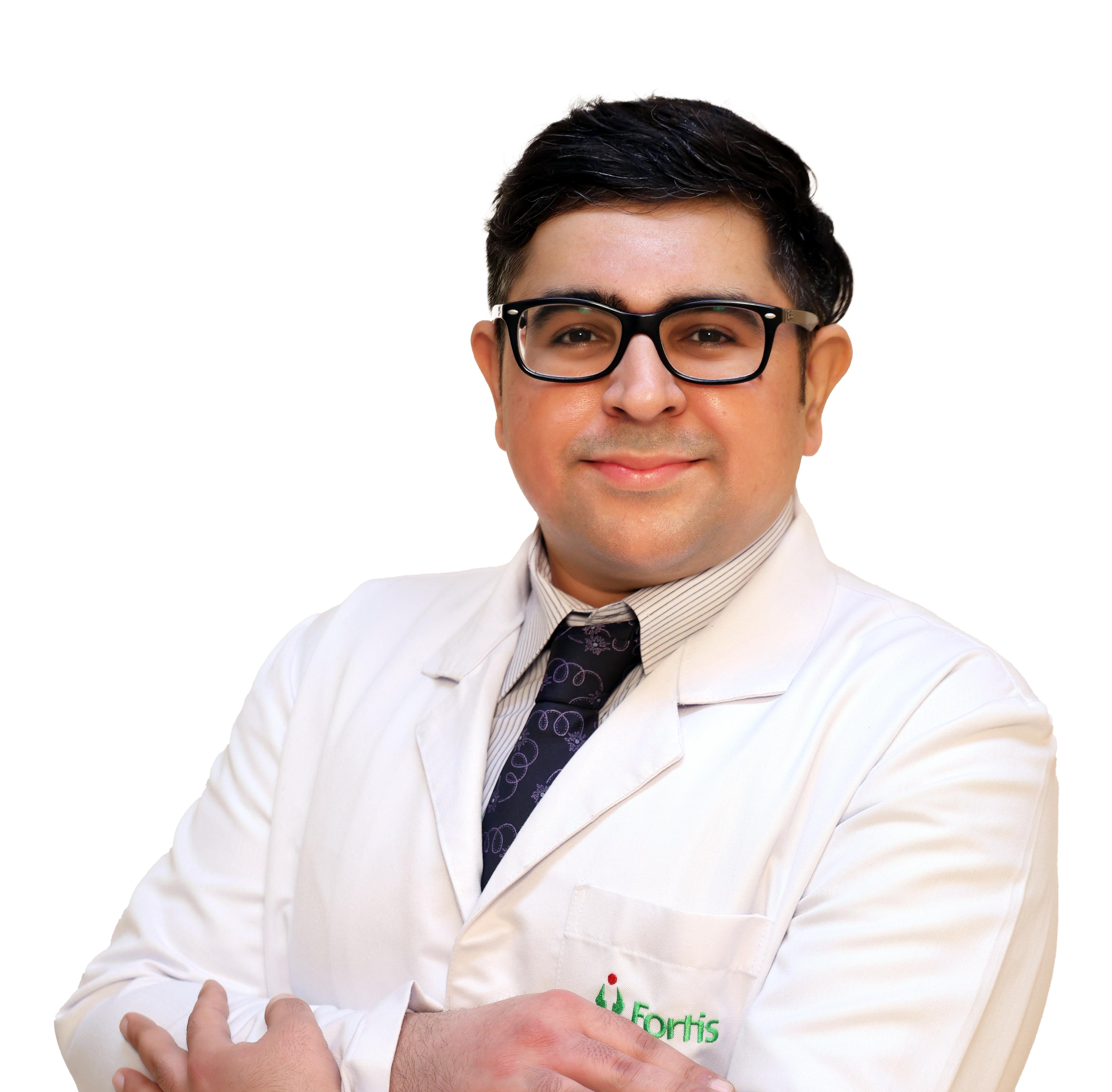 Dr. Manit Arora and Team - Orthopaedics Doctor | Fortis Hospital, Mohali