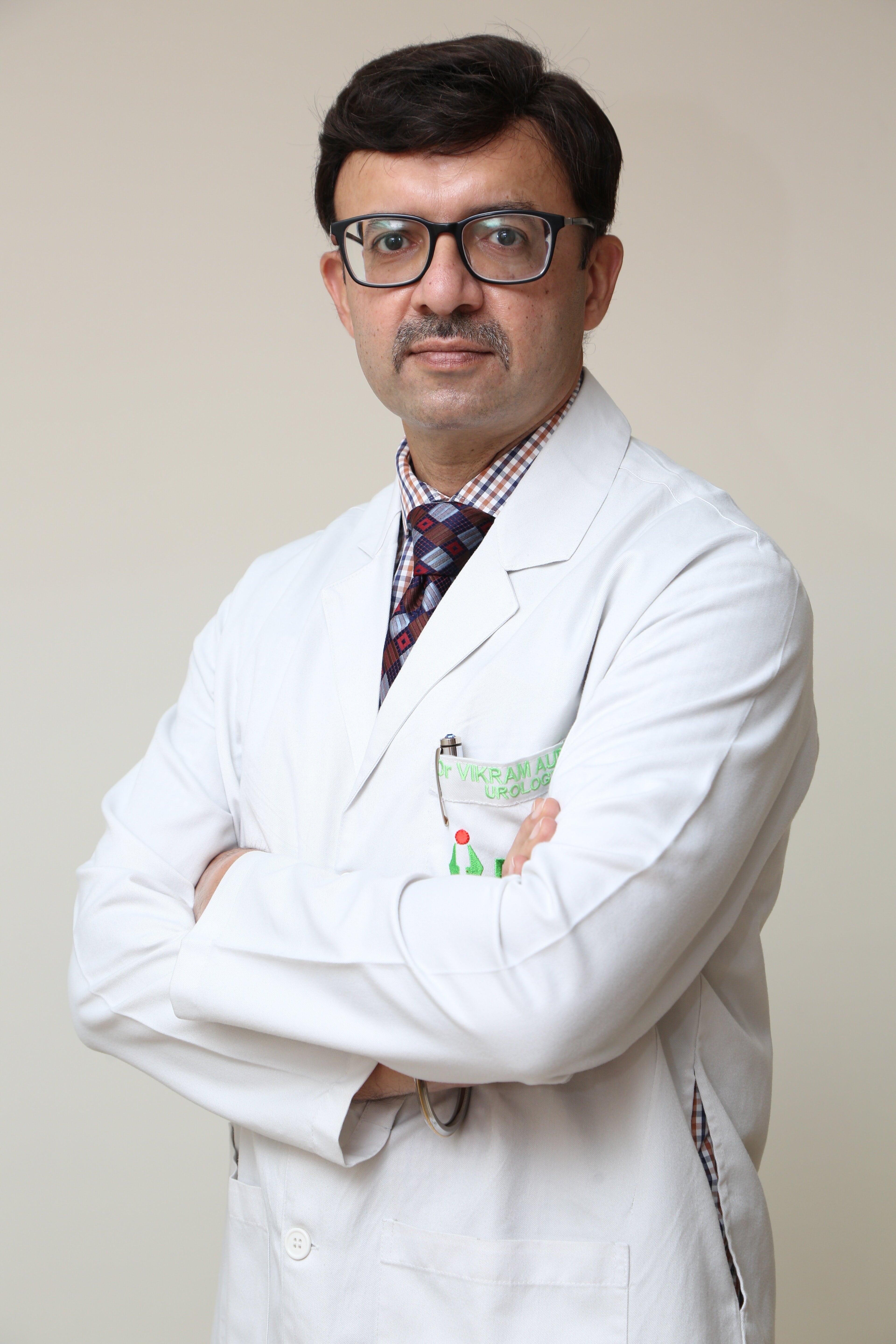 Dr. Vikram Aurora - Urology Doctor | Fortis Escorts Hospital, Jaipur